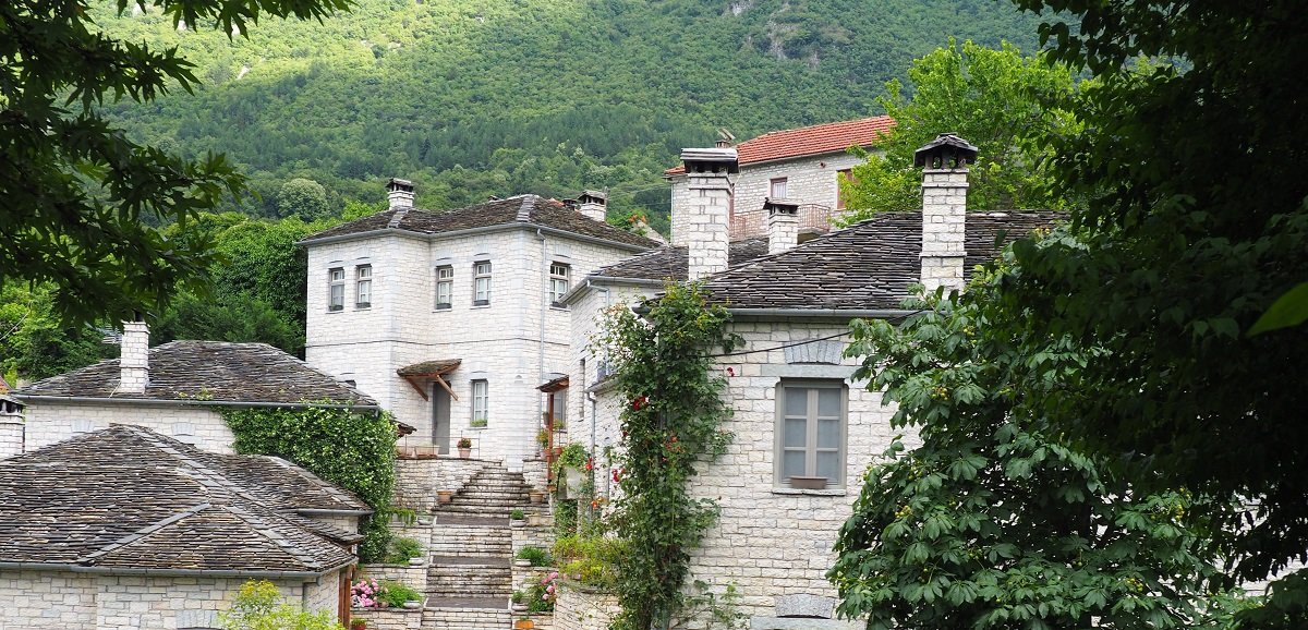 7 λόγοι για να πας στην Αρίστη στην άκρη του Βίκου - Traveler Aspects